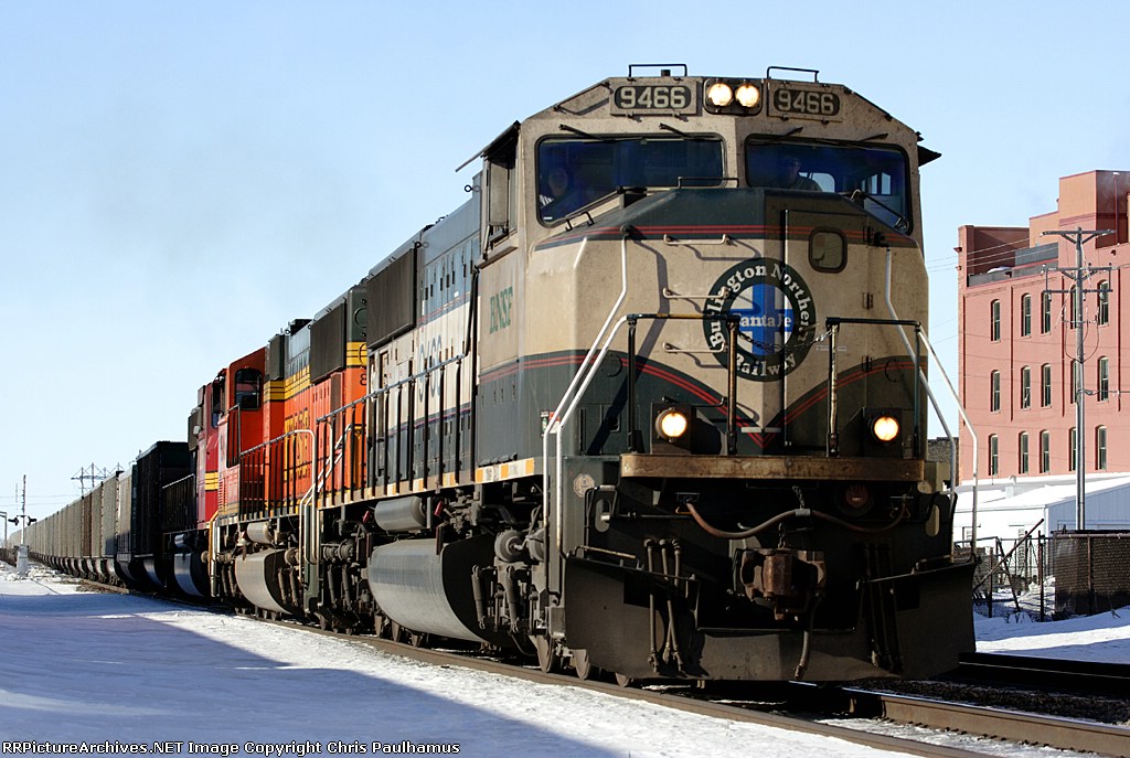 BNSF 9466